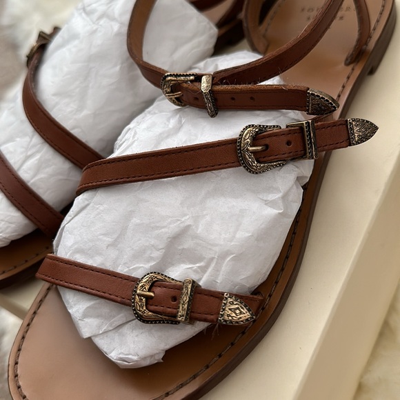 Sezane | Shoes | Sezane Low Roxanne Sandals | Poshmark
